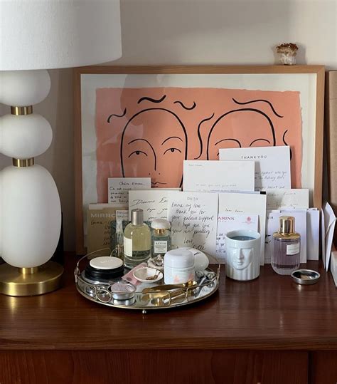 Read Me If You Want To Learn How To Layer Your Fragrances Who What Wear