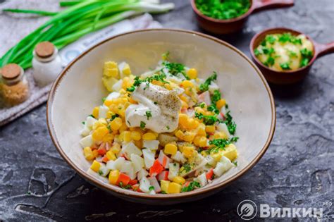 Крабовый салат без риса с кукурузой и огурцом классический рецепт с фото пошагово
