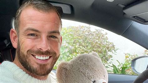 Julien Bert Il Tacle Un Célèbre Influenceur Cest Un Attardé Mental