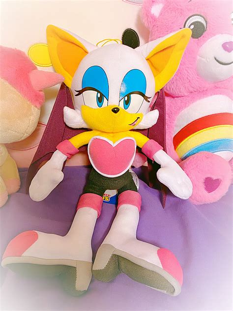 Sonic Plush Rouge