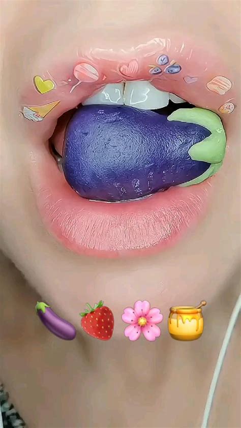 Asmr Satisfying Lips Video Makanan Makanan