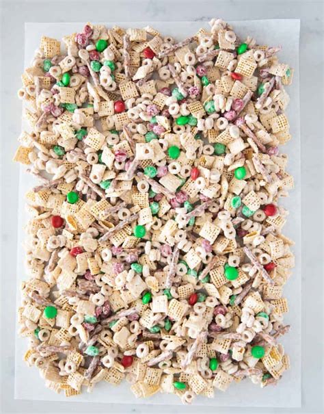 Easy Christmas Chex Mix 5 Ingredients I Heart Naptime