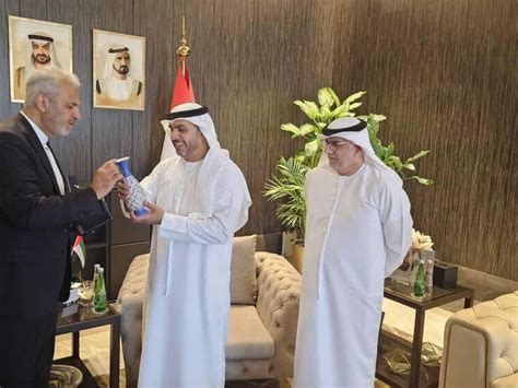 دیدارهای معاون کنسولی وزارت خارجه ایران با وزیر مشاور در امور خارجی و وزیر دادگستری امارات 10