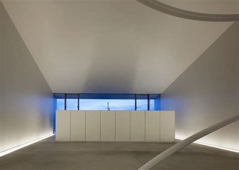 Scope Elevated House By Ma Style Architects