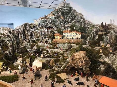Aubagne La crèche des santons provençaux bientôt au Guinness des