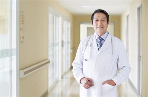 專家揭秘：1把粗鹽不花1分錢，就可治頸椎病！40萬患者已驗證 每日頭條