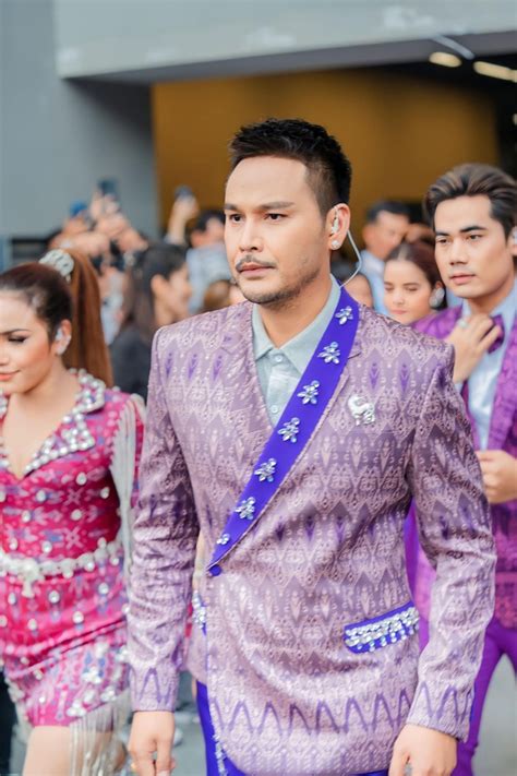 កុំឲ្យថាជាឪពុកគ្មានទំនួលខុសត្រូវ ហ្សូណូ បង្ហាញភស្ដុតាង២ឆ្នាំចុងក្រោយ