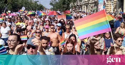Thousands March At Budapest Pride In Defiance Of Hungarys Anti Lgbtq