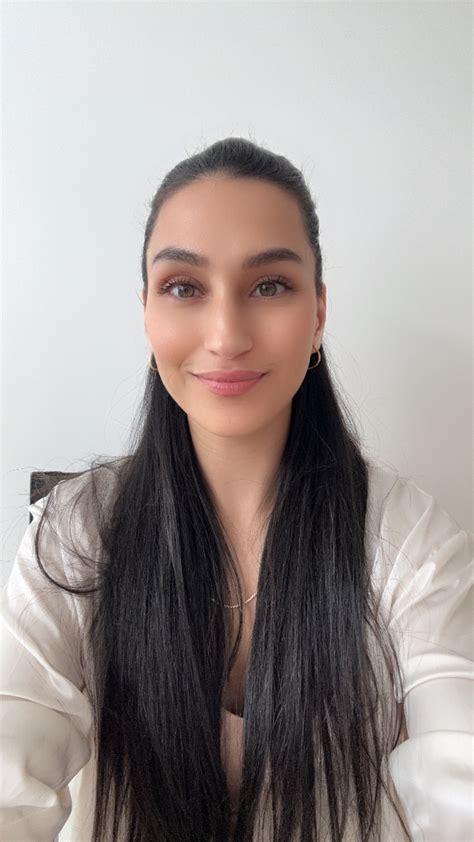 Sarra Marzouki Specialiseret Socialrådgiver Og Coach Findmentor