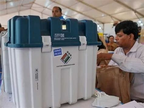 Karnataka Assembly Election Results Congress Gets An Edge Over Bjp In