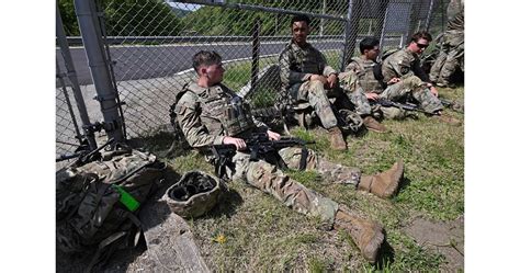 Радио Китай САЩ разполагат военни сили по света под претекст борба с тероризма