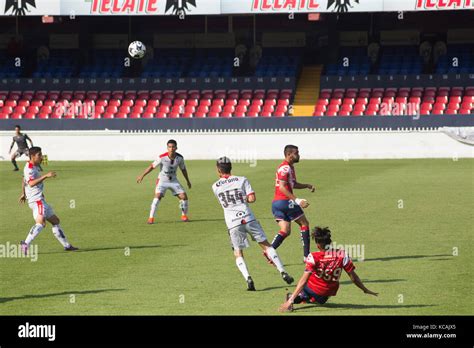 Soccer Estadio Luis Pirata Fuente Los Tiburones Rojos De Veracruz Vs Atlas Cat Sub Stock