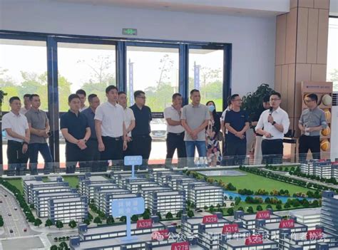 揭阳市青年产学研合作暨高层次人才交流会圆满举办科学技术企业先生