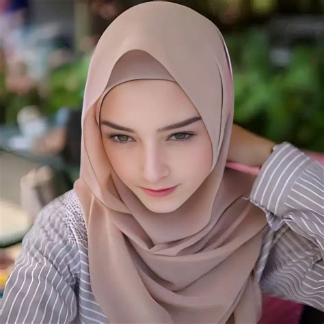 Pin Oleh Yoshi Di Try Wanita Kecantikan Hijab