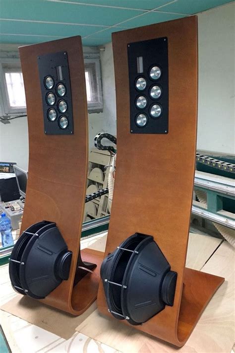 Stunning Conquistar Open Baffle Speaker