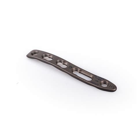 2 4 2 7 Distal Dorsal Rdius Locking Plate Canwell Medical