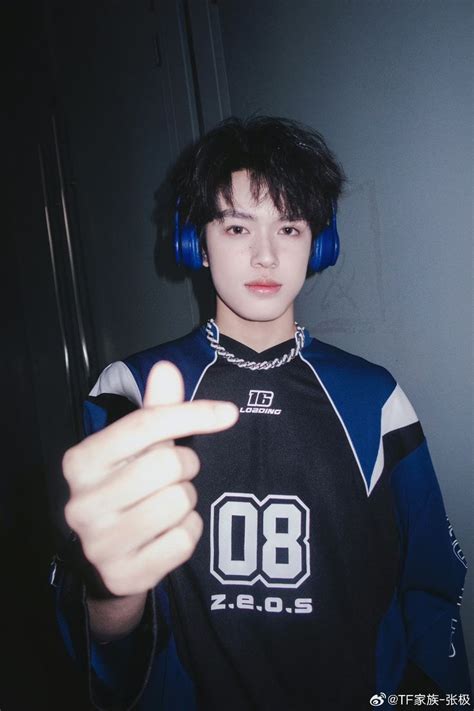 Pin Oleh Ren Ren Di Zhang Ji Gambar