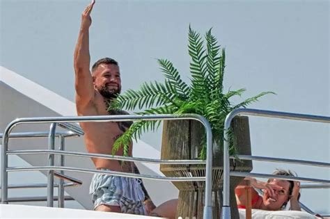 Conor Mcgregors Cheeky Yacht Antics With Dee Devlin Ahead Of Delayed