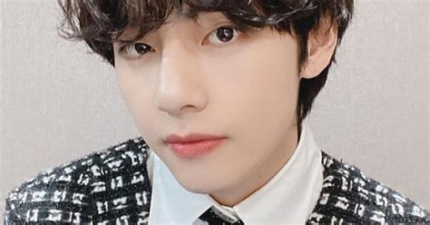 Bts 뷔 크리스마스 트리 유튜브 조회 수 1600만 뷰 돌파