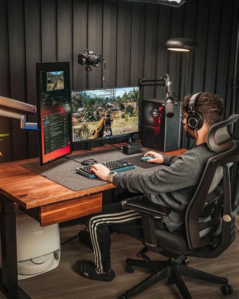 Andres Vidoza On Instagram “minimal Gaming Setup😬 Sunday Video🎥