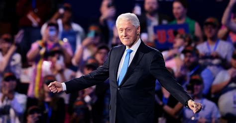Bill Clinton In Dnc Speech Draws Stark Contrast Between Harris And