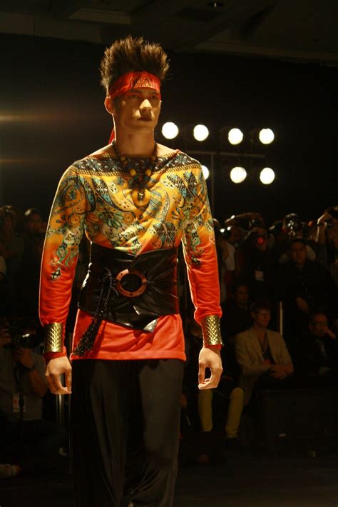 The Little Big Spender Philippine Fashion Week Ss 12 Jun Jun Cambe