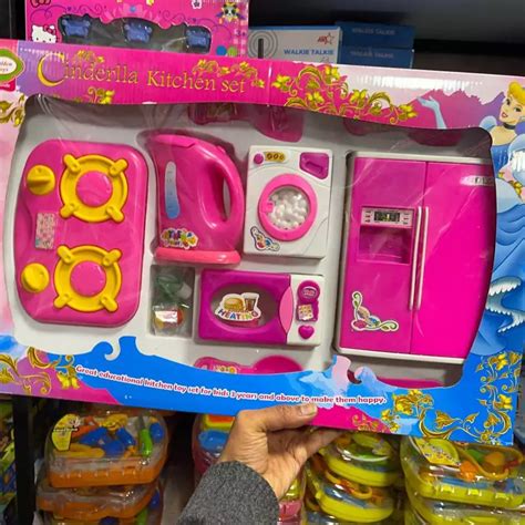 خرید و قیمت اسباب بازی دخترانه مدل ست آشپزخانه سیندرلا از غرفه Watch Hadi