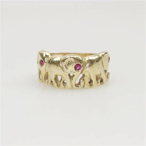14kt Gold Red Stone Accent Elephant Ring Property Room