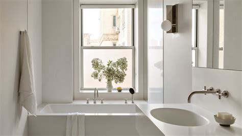19 Minimalist Bathroom Ideas That Prove That Less Is More The Pool Life