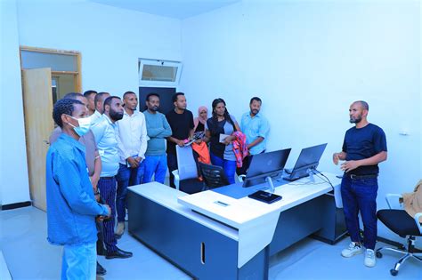 ወራቤ ኮንፕረሄንሲቭ ስፔሻላይዝድ ሆስፒታል እየሰጠ ያለው አገልግሎት እሚደነቅ እና ሊበረታታ የሚገባ መሆኑ ተገለፀ። ይህም የተባለው የሻሸመኔ