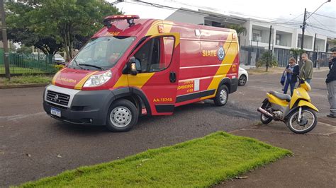 Três pessoas ficam feridas em acidente no Bairro Country em Cascavel