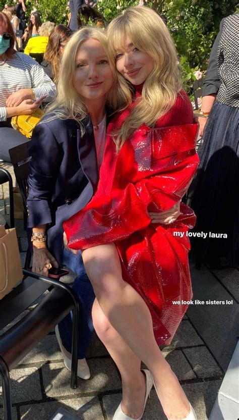 Lovely Legs On Lauras Lap Scrolller