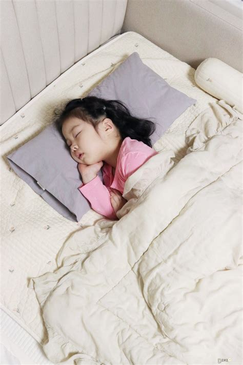 수면공감 우유베개 키즈주니어 바른성장 도와주는 어린이 경추베개 새학기 선물 추천 네이버 블로그