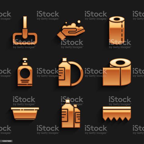 식기 세척 액상 병 및 접시 청소제 용 병 거품이있는 스폰지 화장지 롤 플라스틱 분지 손 소독제 종이 타월 및 걸레 아이콘을 설정합니다 벡터 가정 생활에 대한 스톡 벡터