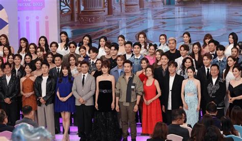 Tvb视后蔡思贝没剧仍站c位！29岁港姐跃升为一线花旦！李佳芯朱晨丽再失宠！位置罗天宇陈晓华