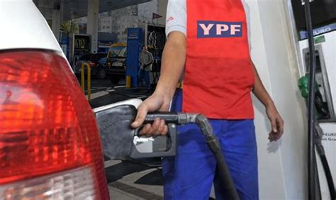 YPF anunció una suba promedio del 6 en los combustibles que vende en