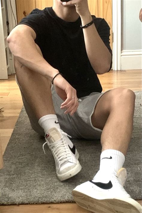 Pin de 𝓜𝓪𝓰𝓷𝓮𝓽𝓸 en 𝐂𝐚𝐦𝐩𝐮𝐬 𝐃𝐫𝐢𝐯𝐞𝐫𝐬 Moda para hombre casual Ropa informal masculina Ropa con