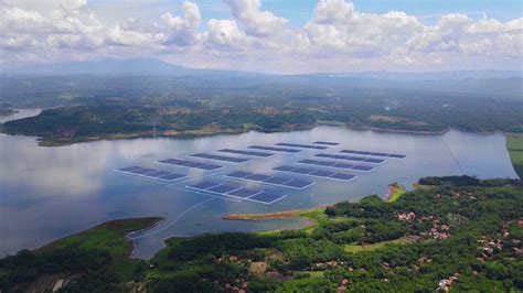 Indonesian Utility Kicks Off Tender For 100 Mw Floating Solar Plant