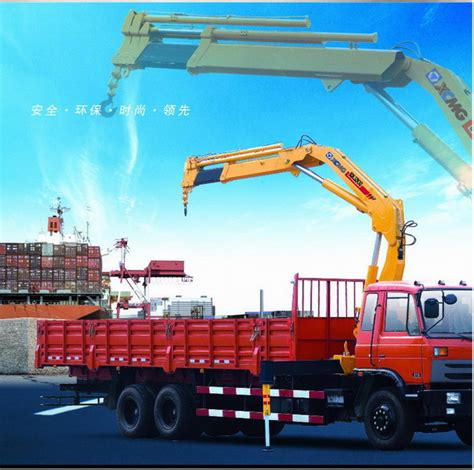 徐工sq63zk3q随车起重机 Sq63zk3q港口起重吊运及抓举机械汽车起重机产品港机网专业性的港口机械和设备的网络媒体