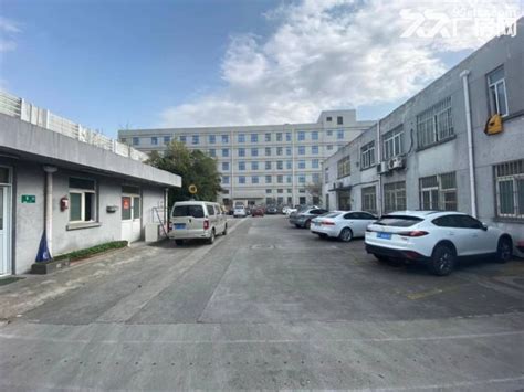 莘庄工业区104板块火车头式厂房出租接受一切行业，给钱就租，可环评可注册 上海闵行莘庄工业区厂房出租 上海久久厂房网