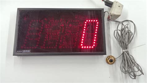 Lot Microframe Series Digital Indoor Display Digit Wirebids