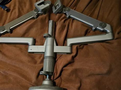 Humanscale Dual Monitor Arm 175 00 Picclick Ca