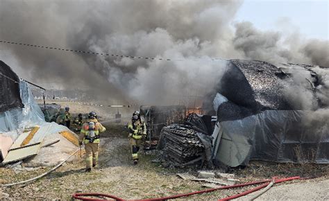 완주 비닐하우스에서 불···1명 사망