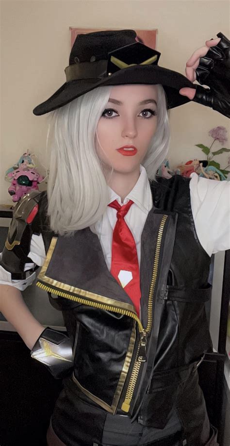 Ashe Cosplay 🧨 Self Roverwatch