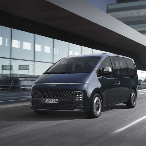 현대자동차 스타리아 독일 10만 소비자들의 투표로 최고의 수입 밴에 선정되다