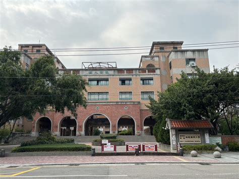 銀河星鑽台中市南區福田二街別墅樹義國小人車分道5大房3車位別墅 房屋出售 樂屋網