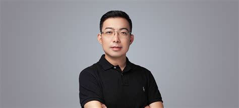 开放原子基金会 Toc 主席堵俊平：开源的本质是“人与人基于代码的联结” 思否技术人访谈 Segmentfault 思否