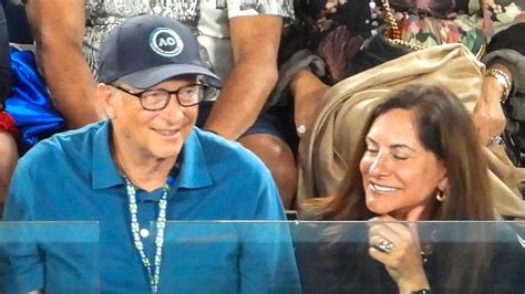 Bill Gates Comenz Una Relaci N Con Paula Hurd Viuda Del Ceo De Oracle Infobae