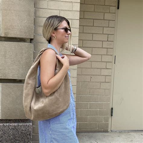 Anna Steins Postlemon8