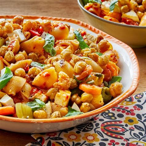16 Healthy Pasta Salad Recipes For A Lighter Cookout